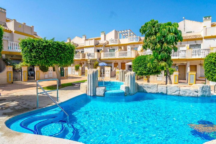 First Line Detached House, Cabo Roig - Villamartín