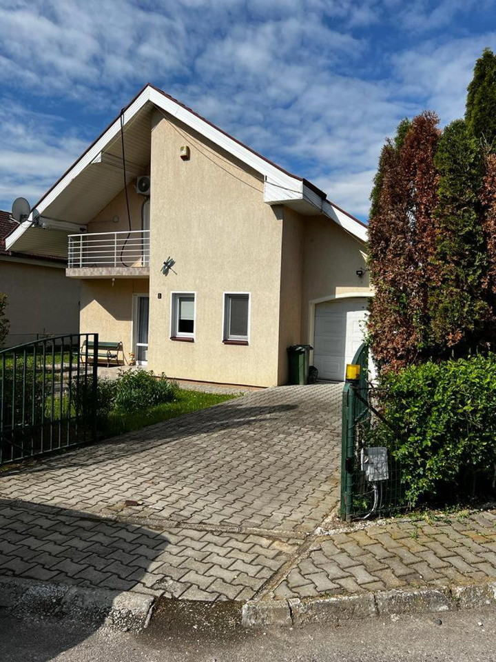 Casa Livezeni - Târgu Mureș