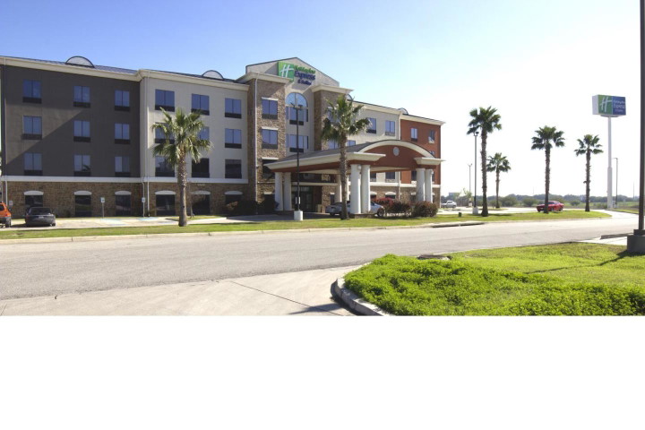 Holiday Inn Express Seguin By Ihg - Seguin, TX
