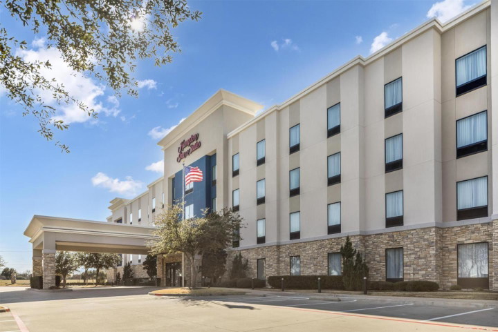 Hampton Inn & Suites Dallas/plano-east - Plano, TX