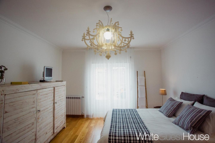 White Guest House - Peniche