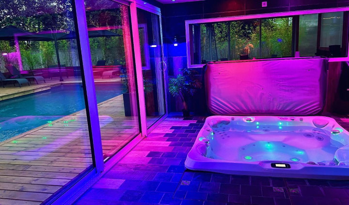 Lincontournable - Jaccuzi-piscine-sauna-hammam - Challans