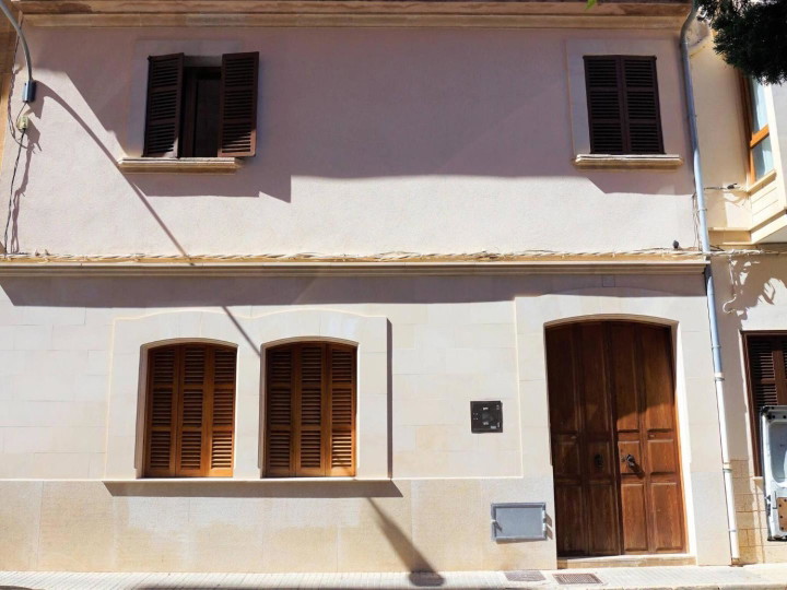 Born 23 - House With Pool In The Centre Of Lluchmayor. Free Wifi - Balearic Islands