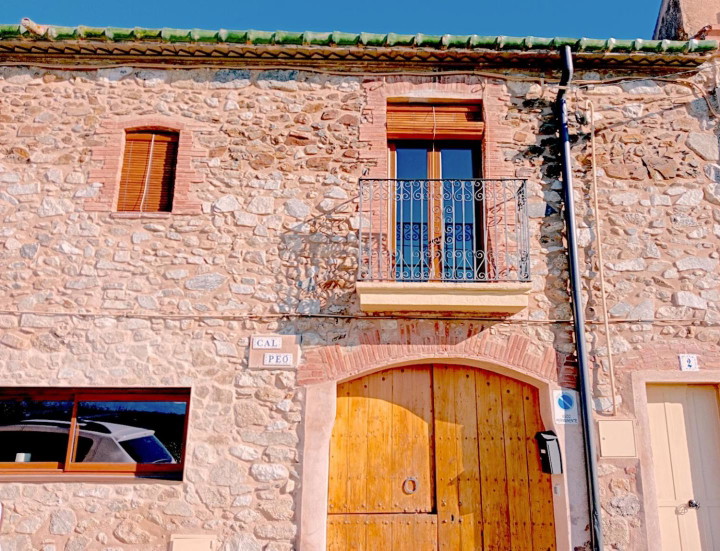 Alojamiento Familiar Con Chimenea - Alt Empordà - Figueras