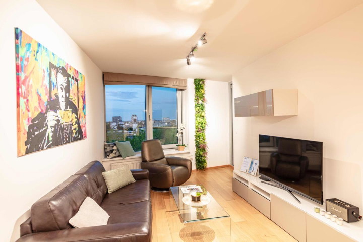 Modern 2-bedroom - Fully Outfitted - Free Parking - Bratislava