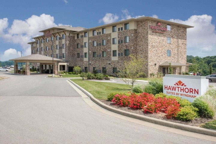 Hawthorn Suites By Wyndham Bridgeport - Bridgeport, WV