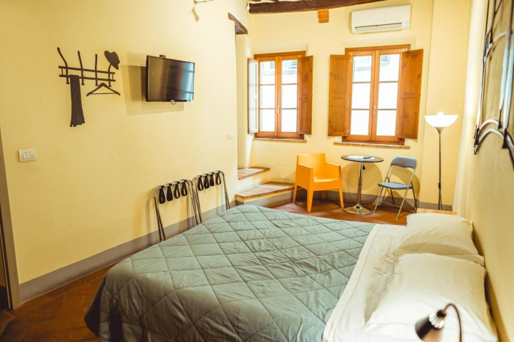 Guesthouse Via Di Gracciano - Adults Only - Montepulciano