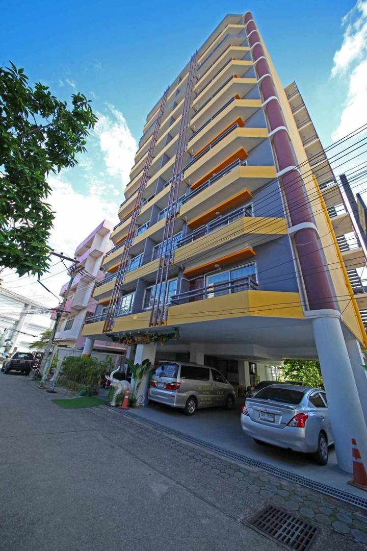Jade Tower - Chiang Mai