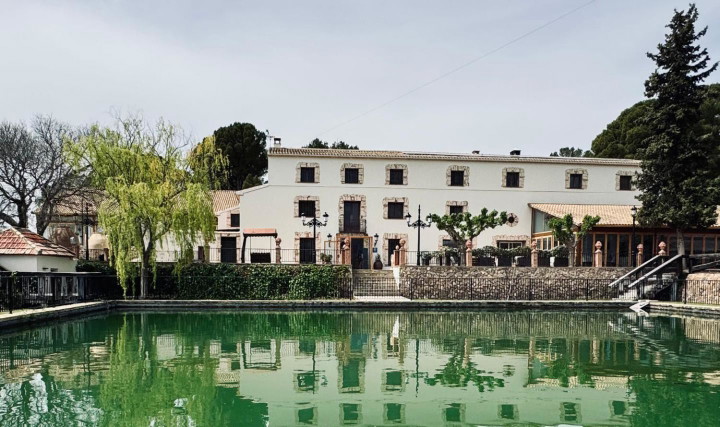 Hotel Caseta Nova - Tibi