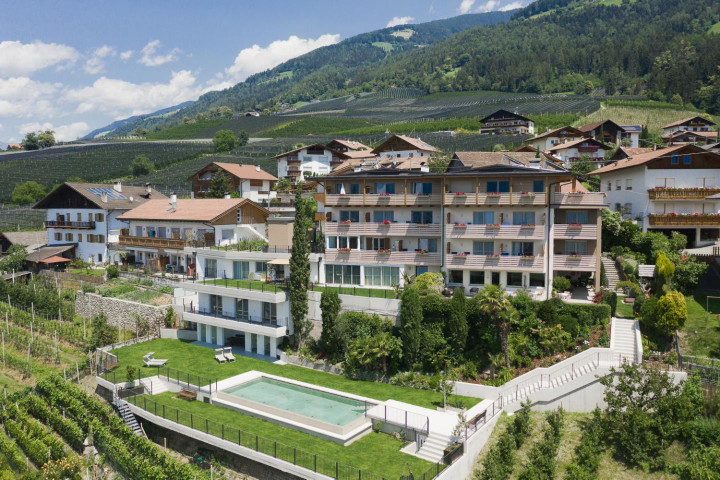 Apparthotel Zunneler - Merano