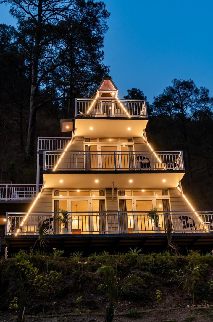 Kainchi Retreat Located In Kainchi Dham - Nainital