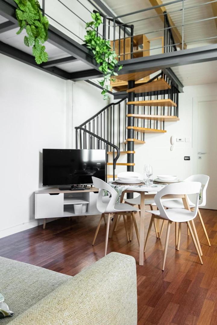 Mini Loft Torre San Vitale - Cernobbio