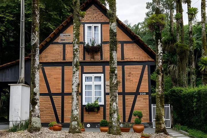 Casa Enxaimel Em Pomerode Sc 01 - Santa Catarina (estado)