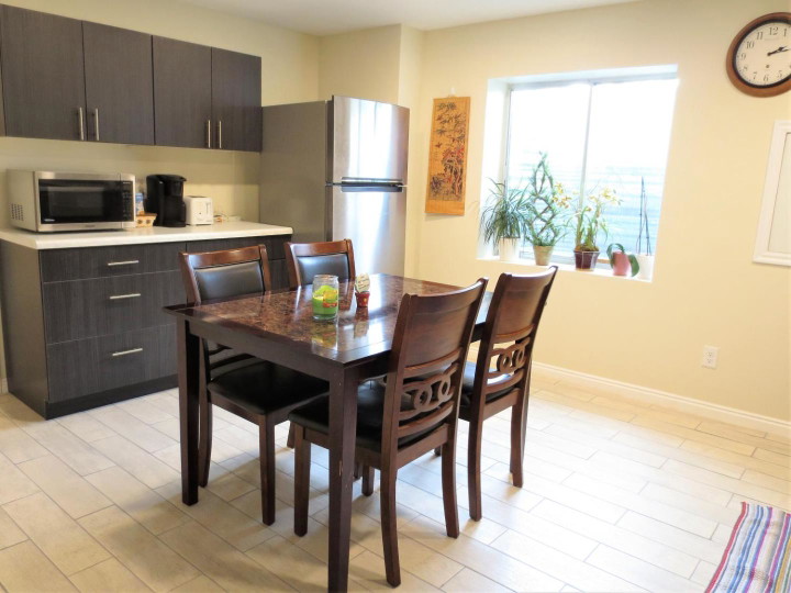 Entire Huge Basement! Fast Wifi! Private Entrance! - Salt Lake City, UT