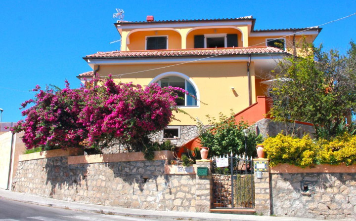 Villa Le Bougainvillea - La Maddalena