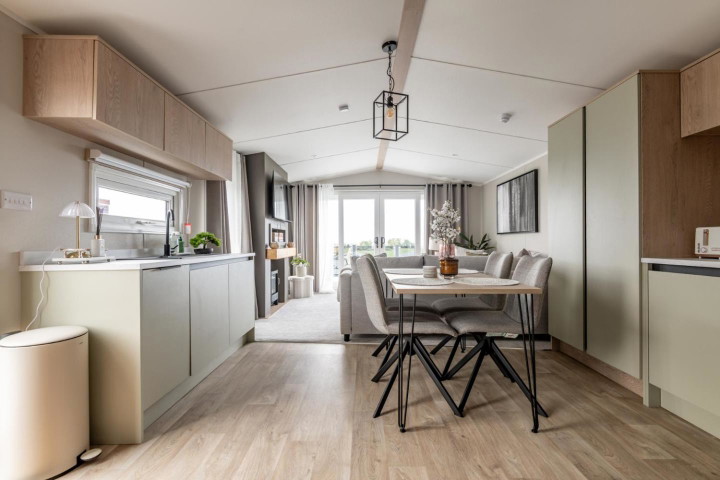 St Andrews Luxury Lodge Getaway With Hot Tub''where Coastal Calm Meets Modern Comfort'' - East Neuk