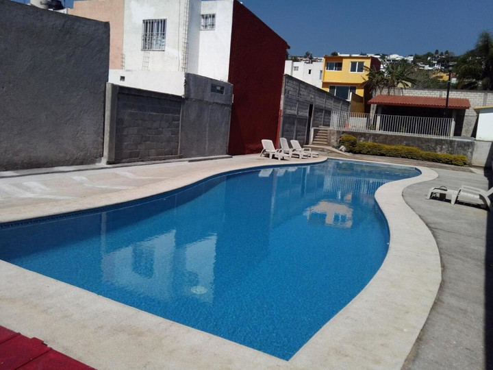 Casa En Fraccionamiento En Ahuatepec Con Alberca, Cancha Y Cerca De Tepoztlán - Cuernavaca