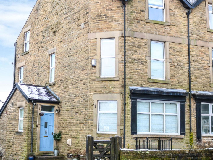 32a, Buxton - イギリス