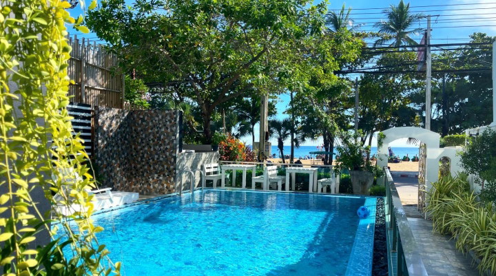Beach Gallery House - Pattaya