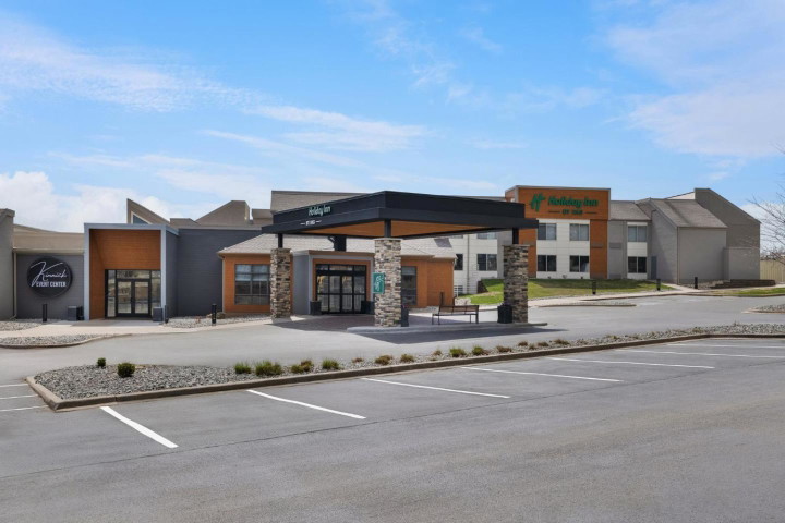 Holiday Inn Coralville - Iowa City By Ihg - Iowa City, IA