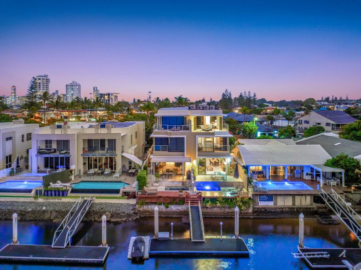 3 M Luxury Waterfront Villa In Paradise Pets Welcome - Gold Coast