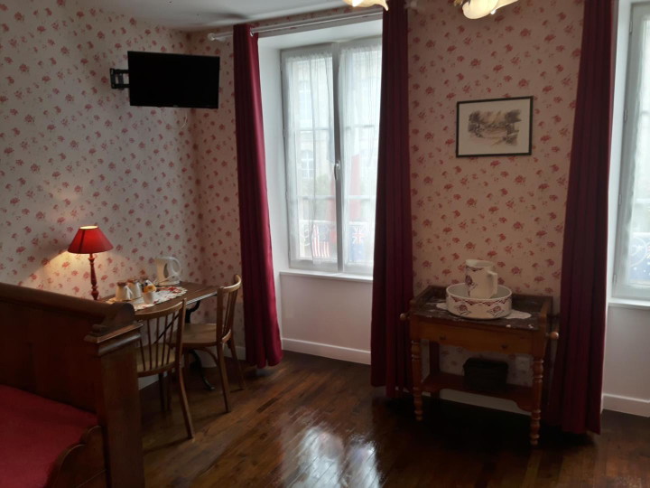 Chambres D'hôtes Et Table D'hôtes- Valentine 44 - Sainte-Mère-Église