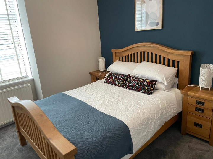 34 James St Cosy 2 Bedroom, Ground Floor Apartment, Garden - Loch Lomond