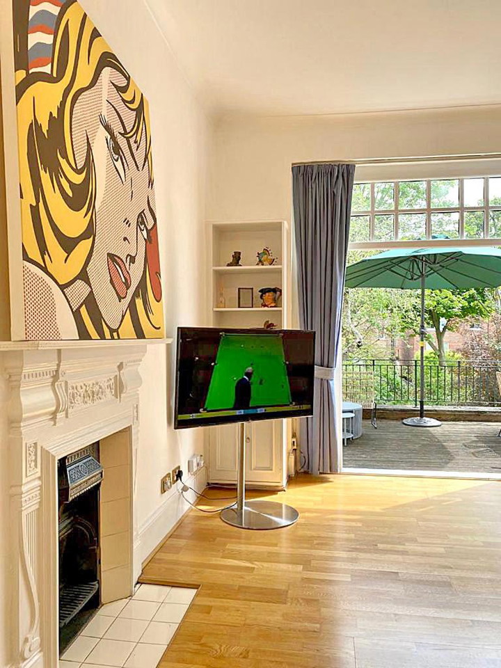 Amazing Holidays Home With A Terrace - Brentford
