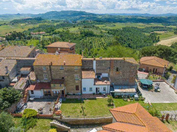 Lecasedicatia - Volterra