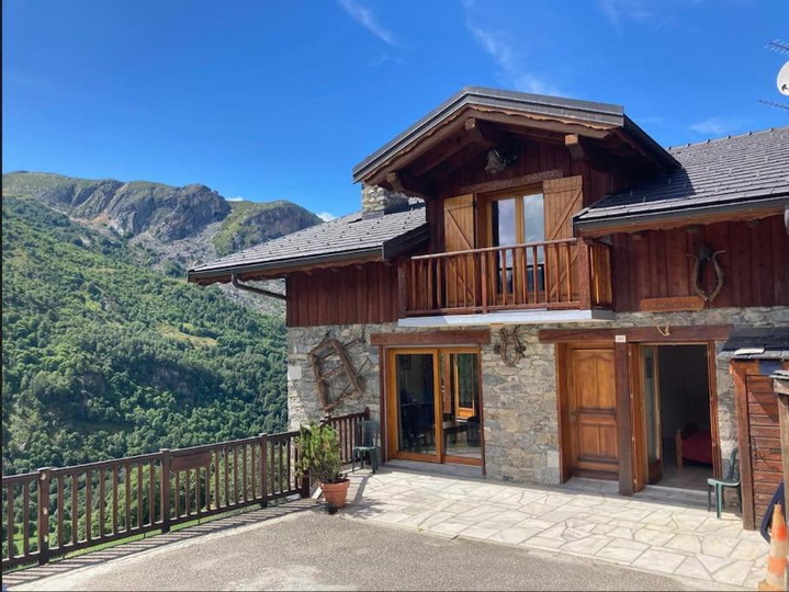 Chalet 18 Personnes 8 Chambres Aux 3 Vallees, Menuires - Val Thorens