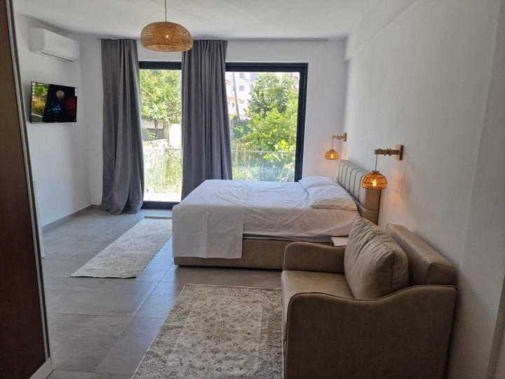 Arta's Beach Apartments - Durrës