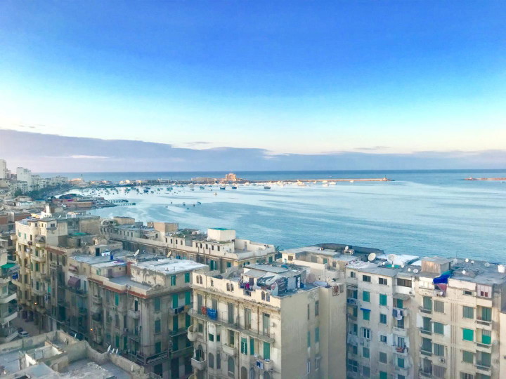 Downtown Sea View Suites - Alexandria
