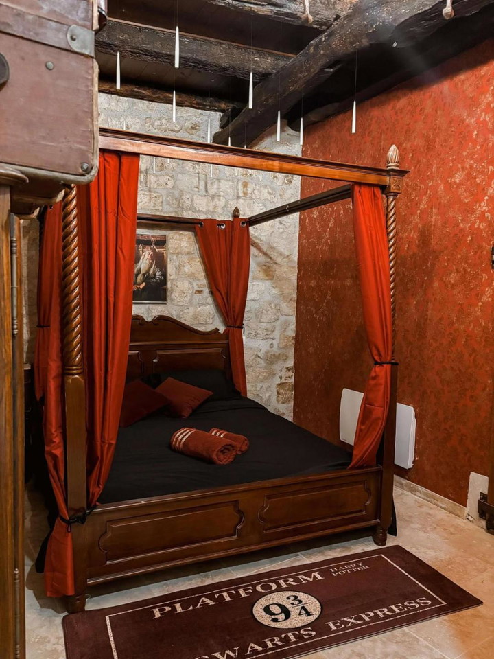 Les Sorciers De Lauzerte Immersion Magique - Montcuq