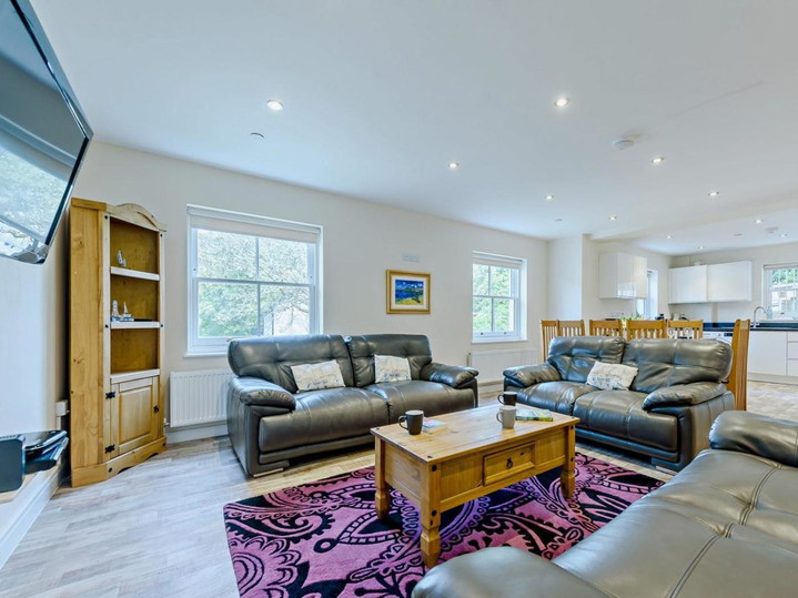 4 Bed In Tenby Oc-fb270 - Tenby