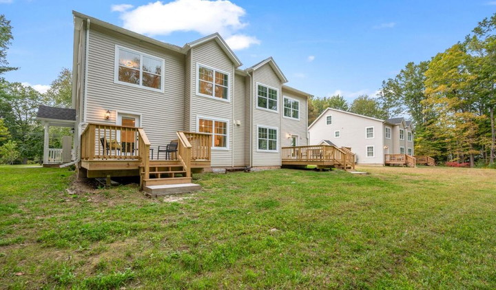 Huge 10br Family Stay, Sleeps 20 In Bloomfield, Ct - Hartford, CT