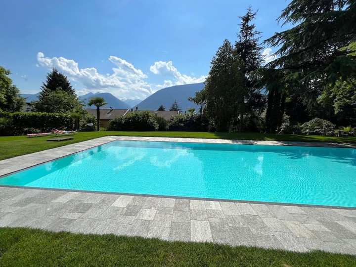 Garden Pool Apartment - Merano