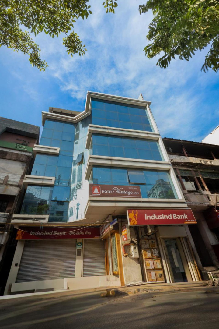Hotel Vintage Inn - Vadodara