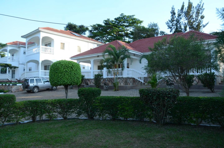 Muyenga Luxury Vacation Home - Kampala