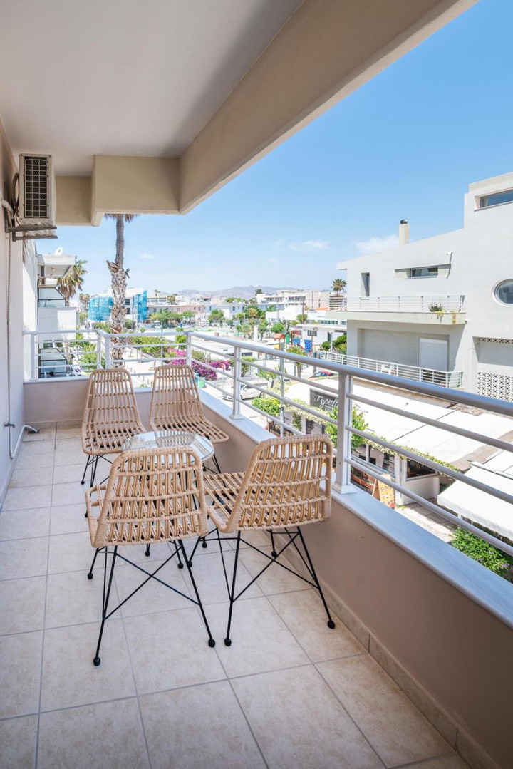 Comfort Stay - 3 Min Walk To Beach & Town - Iii - Kos