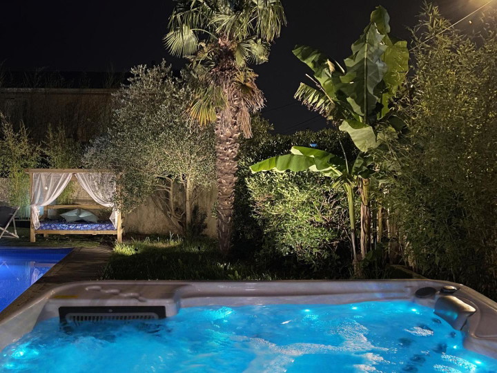 Unique! Jacuzzi Privé 35°c + Cinéma Villa Entière - Meyzieu