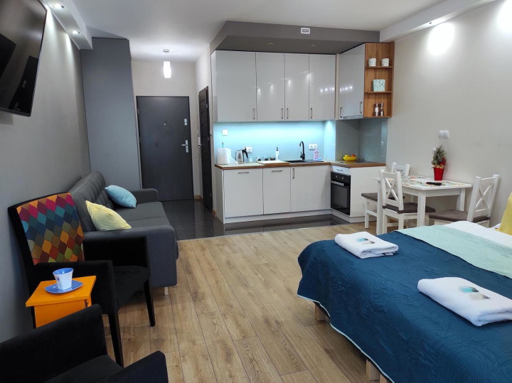 Apartament Kiliński - Apartamentylove, Prywatny Garaż, Centrum, Self Check - In, F-vat - Łódź