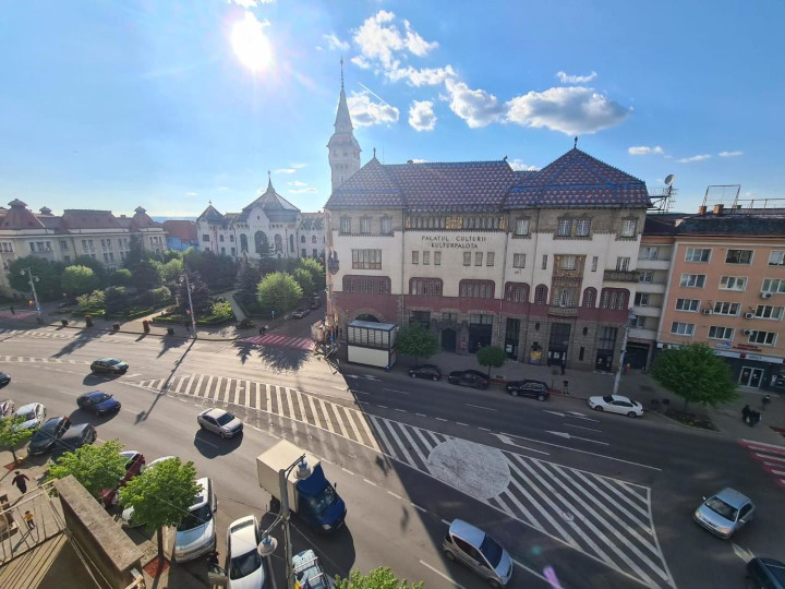 Central Apartment Targu Mures - Best View In Town - Târgu Mureș