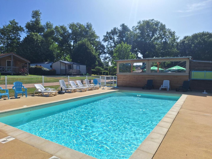 Camping Des Papillons - Allier