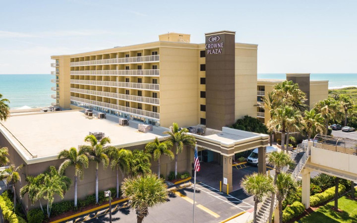 Crowne Plaza Melbourne-oceanfront By Ihg - Melbourne Beach, FL