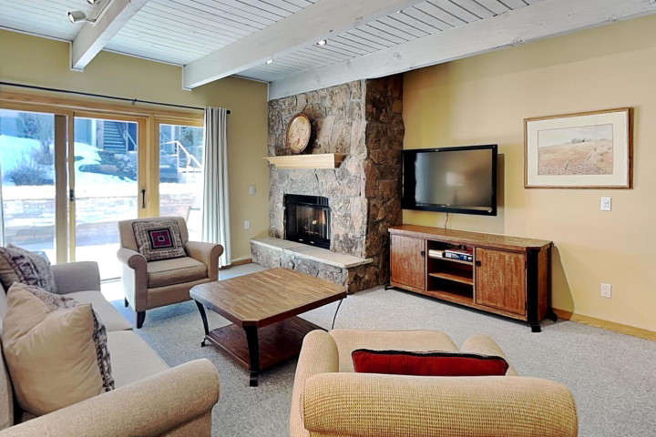 Timberline Condominiums 1 Bedroom Deluxe Unit B2g - Snowmass Village, CO