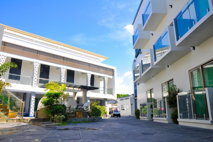Eloisa Royal Suites - Mandaue City