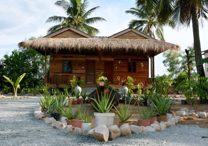 Fish Island Bungalows - Cambodia