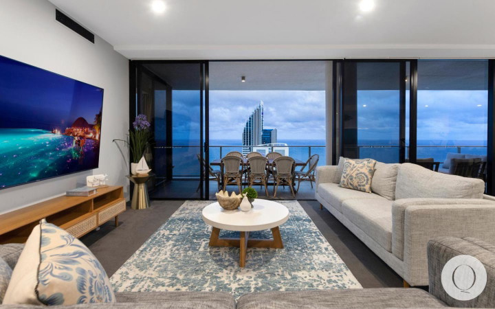 5 Bedroom Executive Sub Penthouse In The Heart Of Surfers With Full Ocean Views - Sleeps 12 - Circle On Cavill Amazing!! - Gold Coast