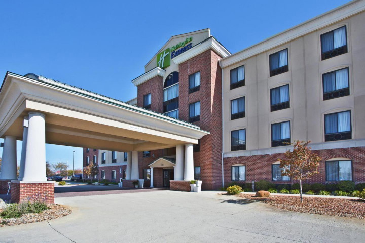 Holiday Inn Express Hotel & Suites Anderson By Ihg - Indiana