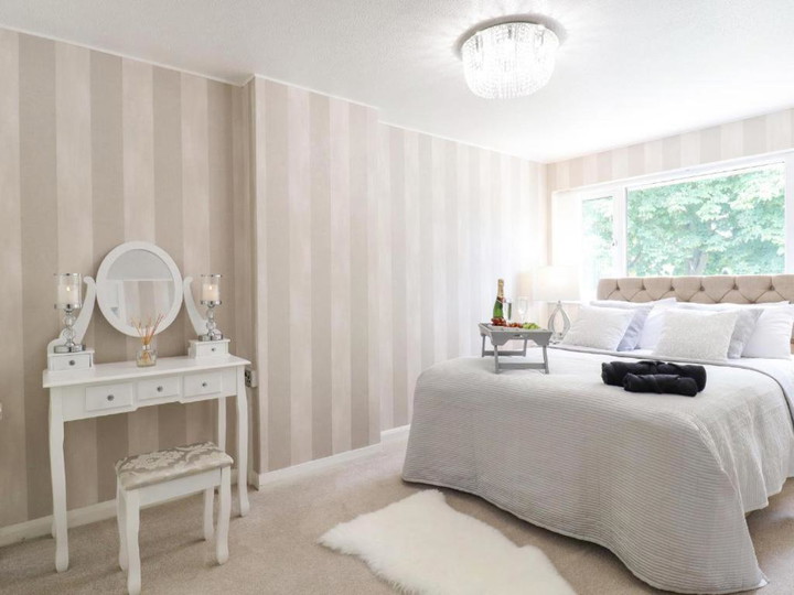 Gorgeous 3 Bed House In Milton Keynes - Hertfordshire